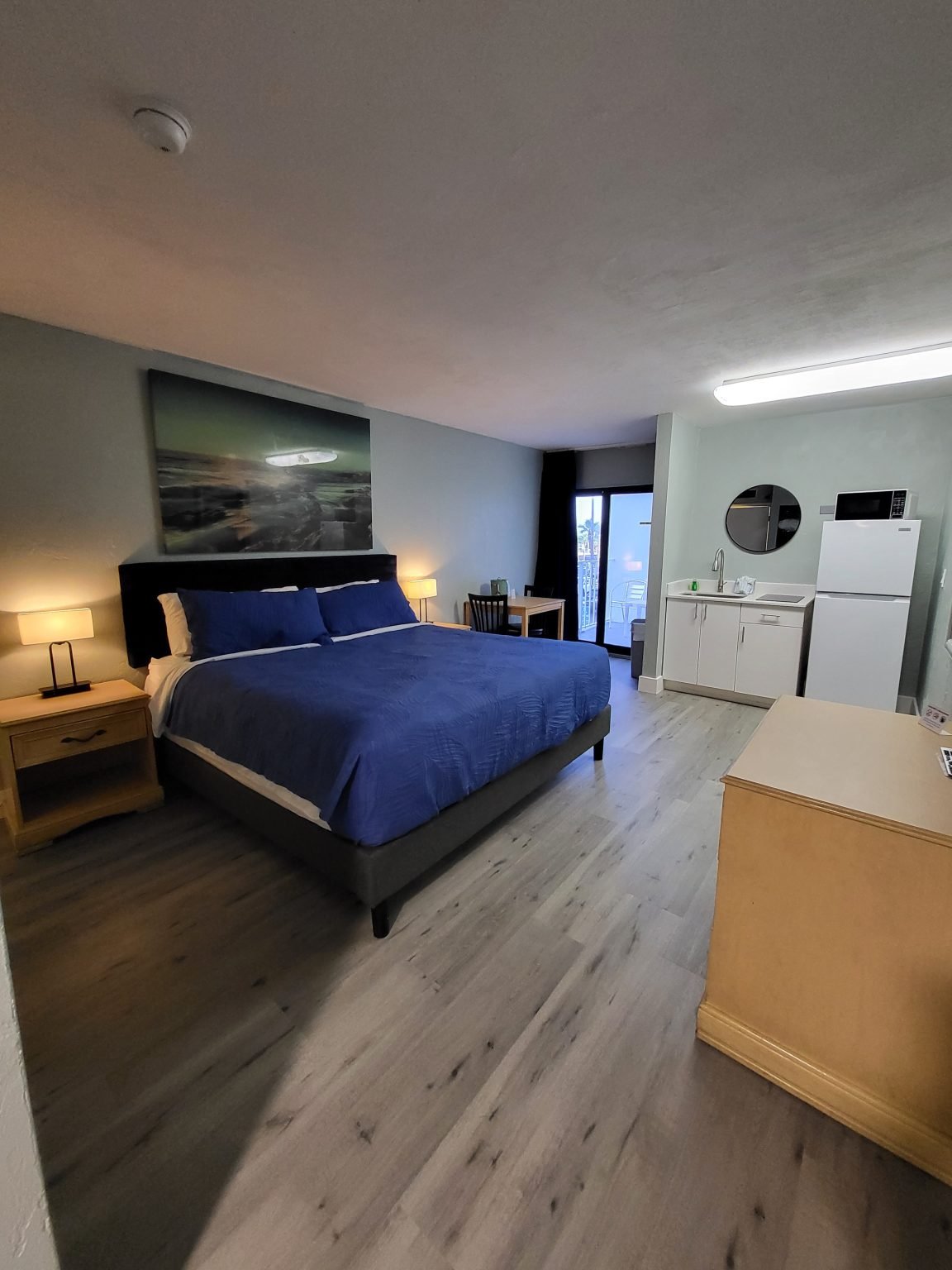 Our Rooms - BEACHSIDE HOTEL