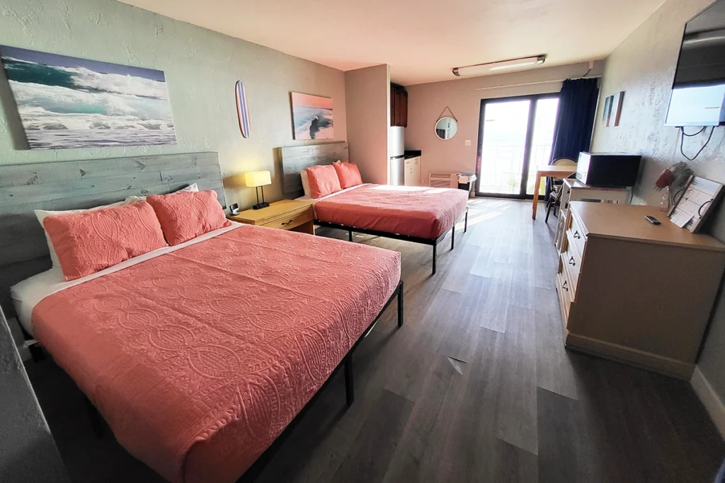 BEACHSIDE HOTEL