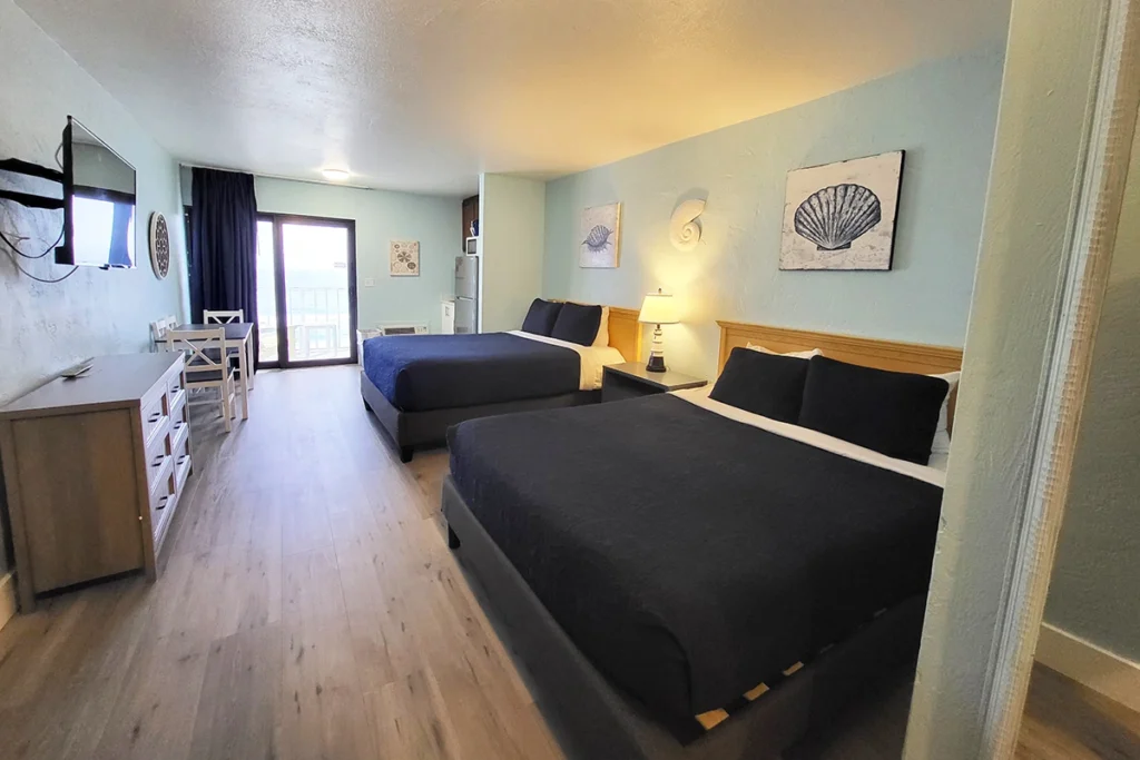 BEACHSIDE HOTEL